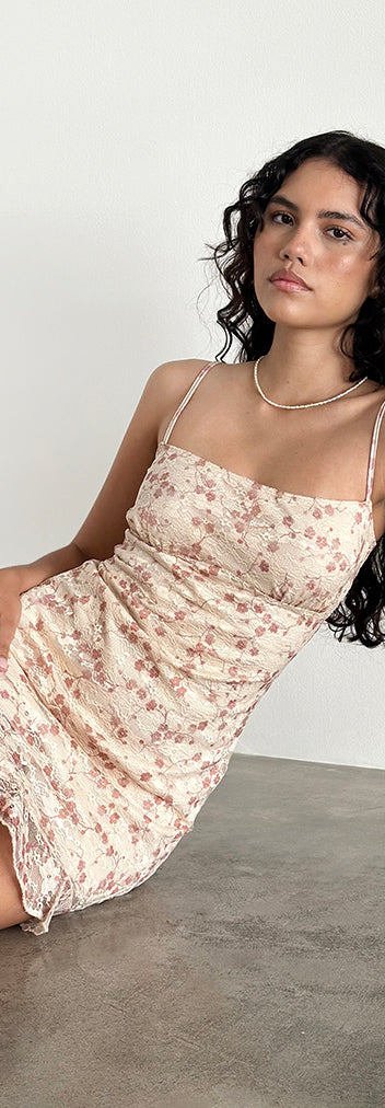 Pink Chic Petal Lace Mini Dress | Akmu – motelrocks-com-us