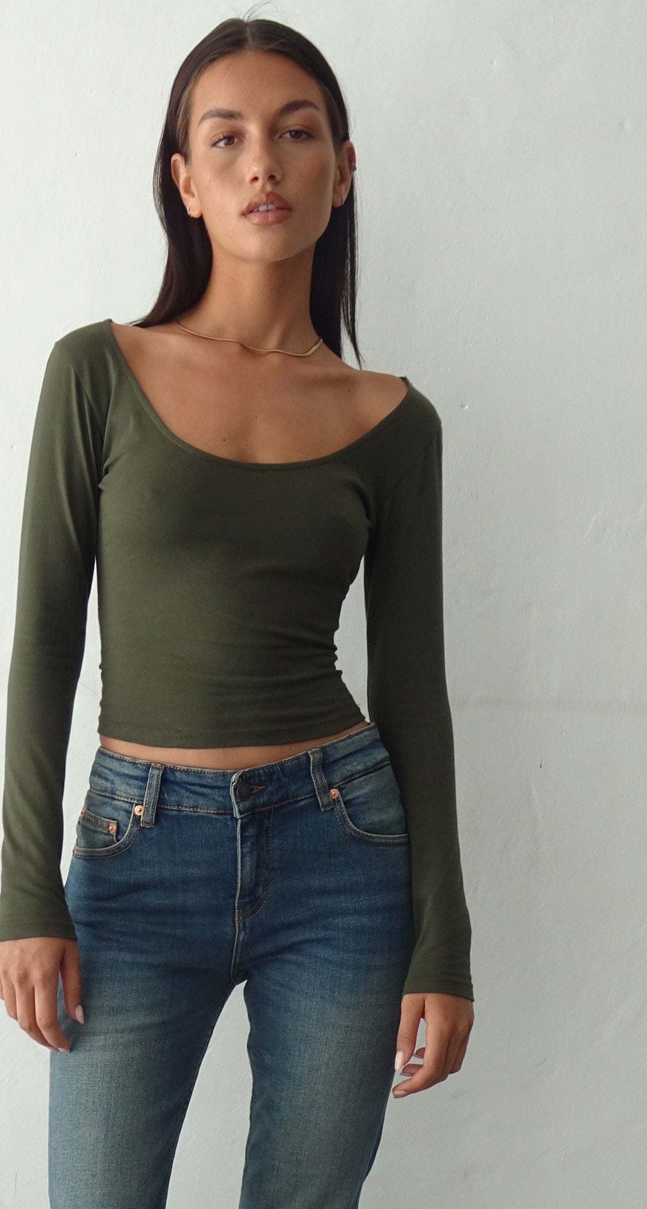 Green Long Sleeve Scoop Neck Top | Bonlo – motelrocks-com-us