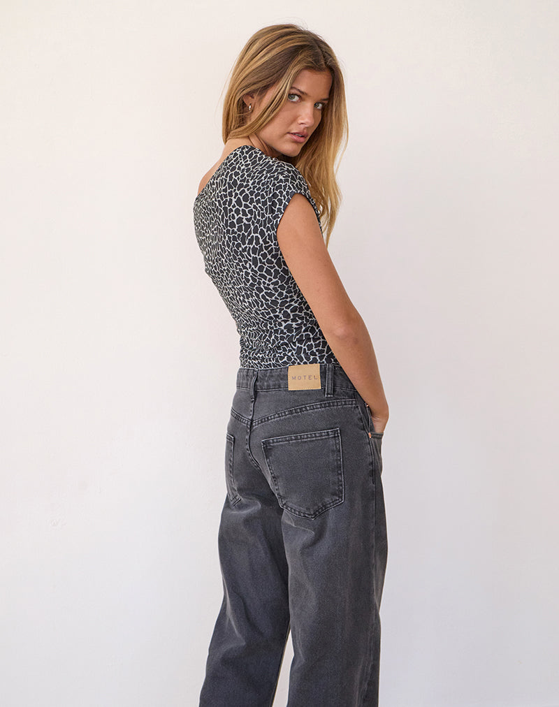 Black and Cream Giraffe Top | Jaridah – motelrocks-com-us