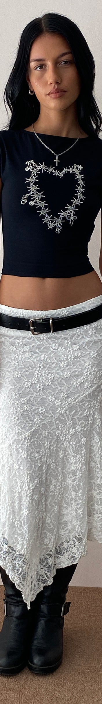 Black Tee with Cutie Thorns | Jonnet – motelrocks-com-us