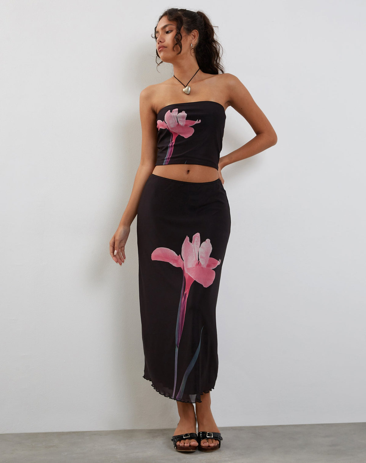 Pink Flower Placement Midi Skirt | Lassie – motelrocks-com-us