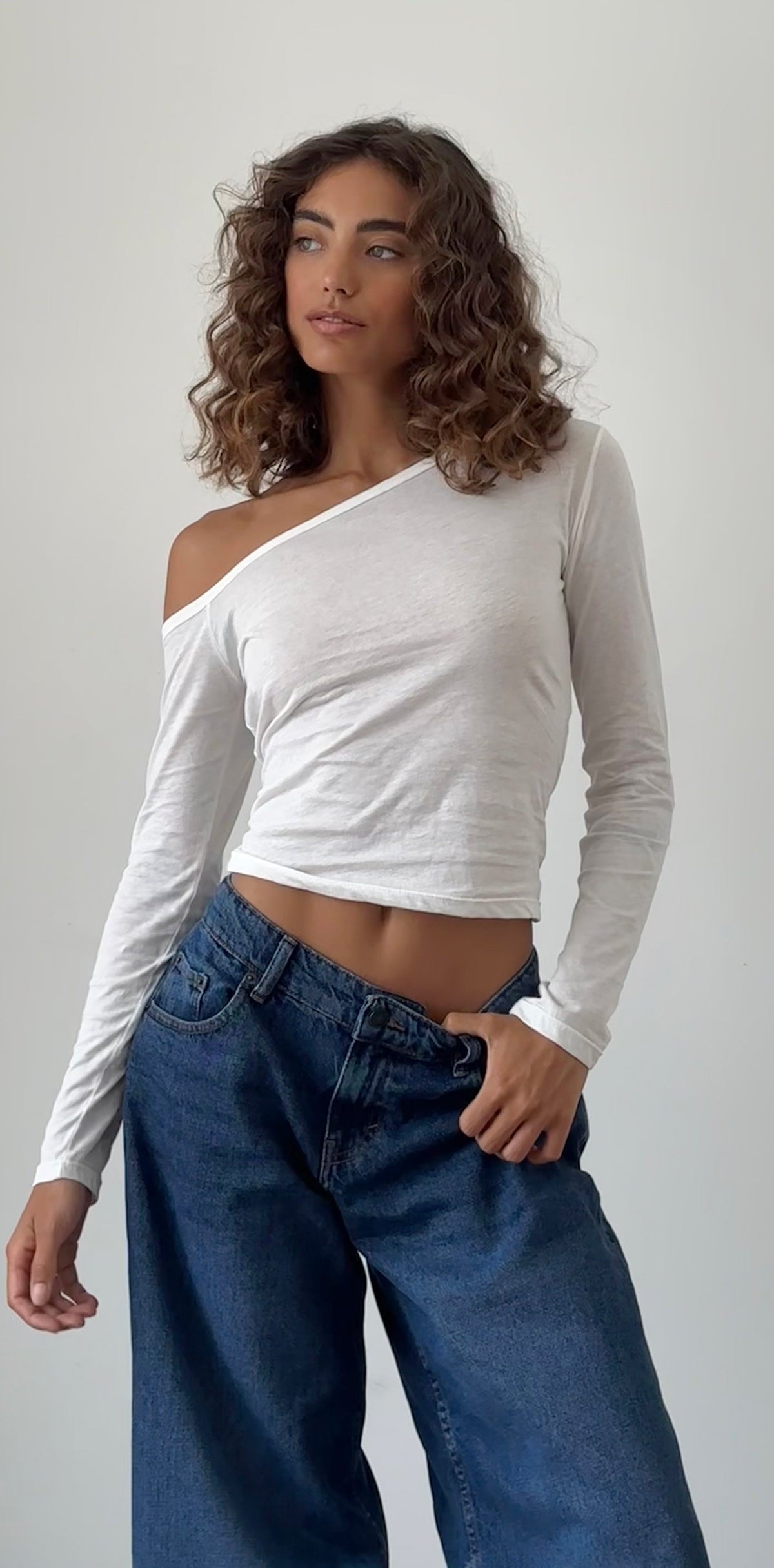 White Tissue Jersey Asymmetric Slouchy Top | Ledez – motelrocks-com-us