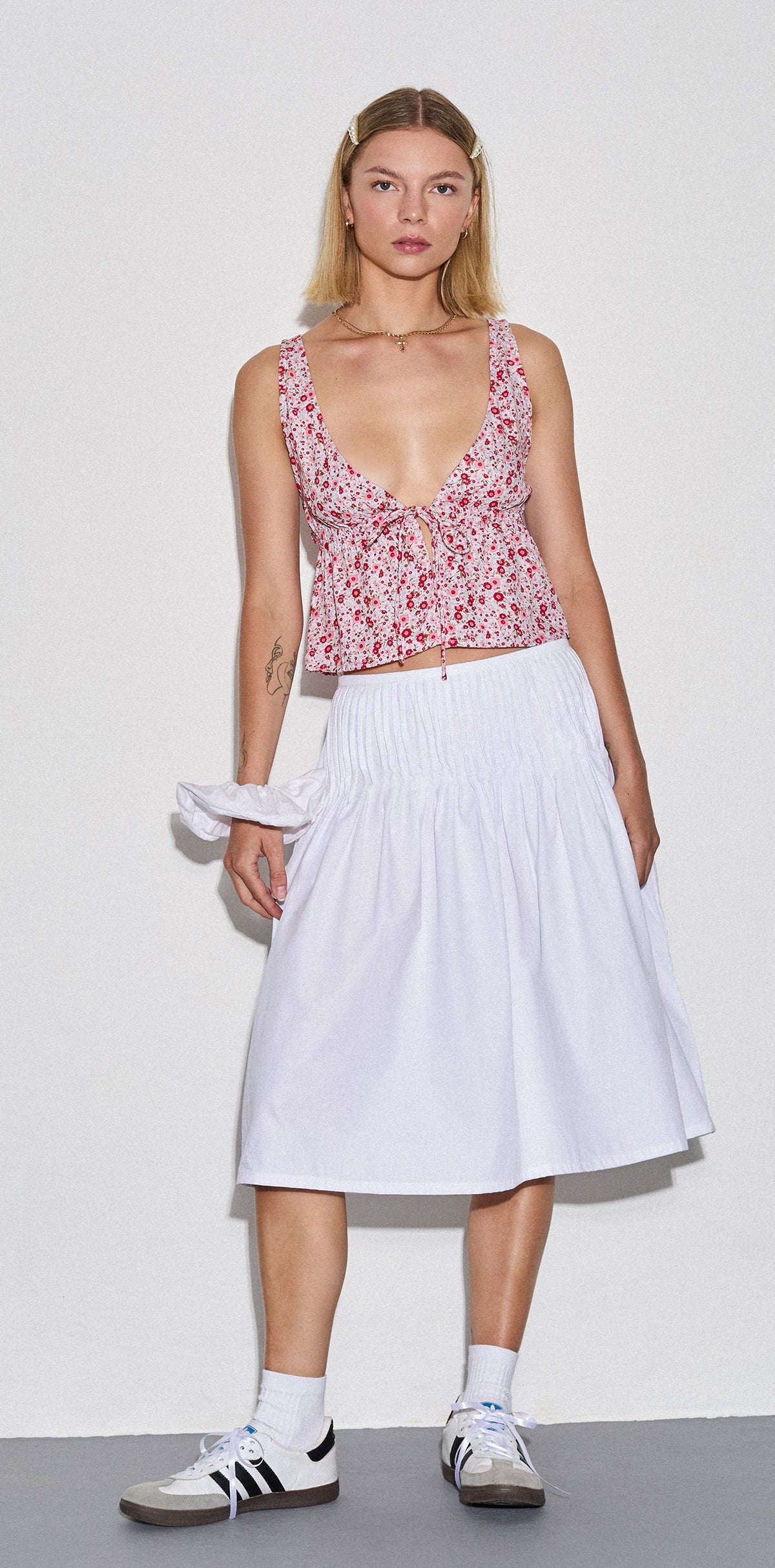 Ditsy Floral Blush Red Tie Front Top | Rolia – motelrocks-com-us