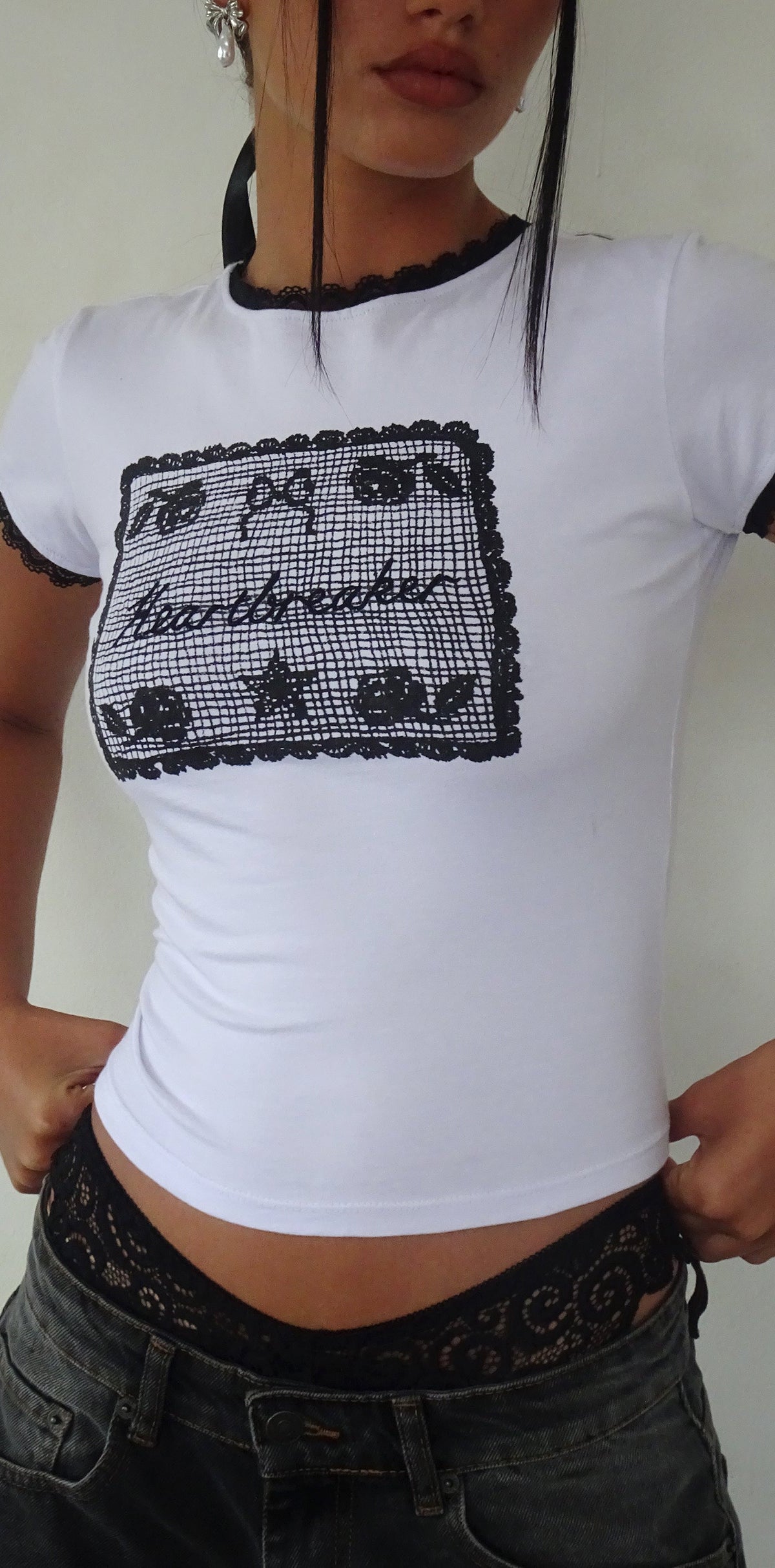 White Baby Tee with Heartbreaker Motif | Zyzy – motelrocks-com-us