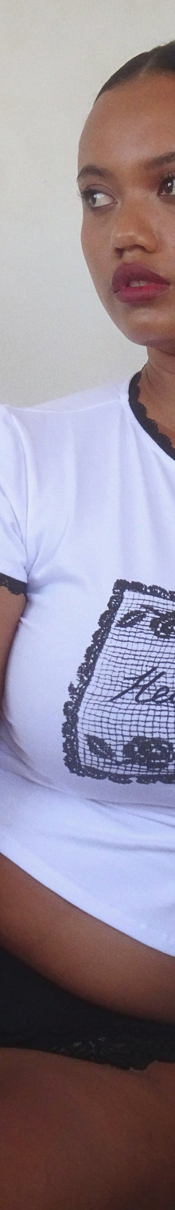 White Baby Tee with Heartbreaker Motif | Zyzy – motelrocks-com-us