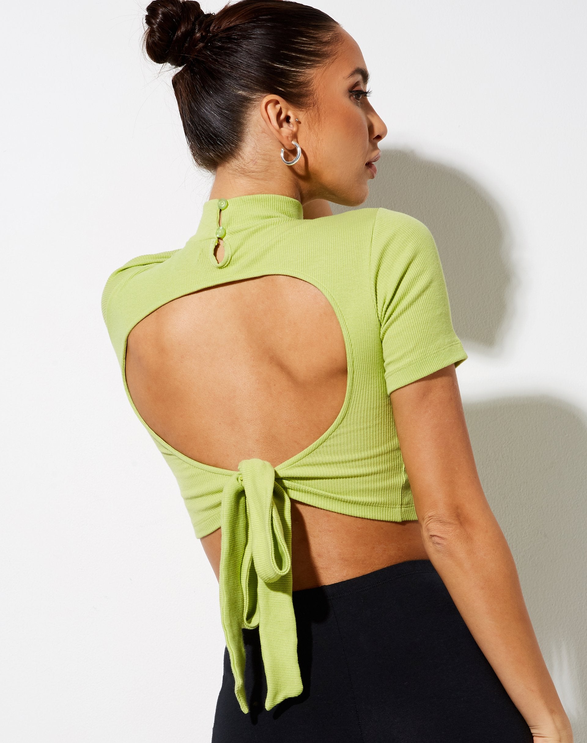 Backless Green Crop Top | Que – motelrocks-com-us
